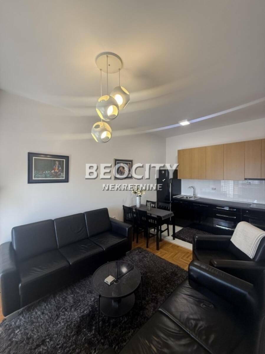 Trosoban stan, Novi Sad - Bulevar Evrope | Izdavanje · 52m² · 650€