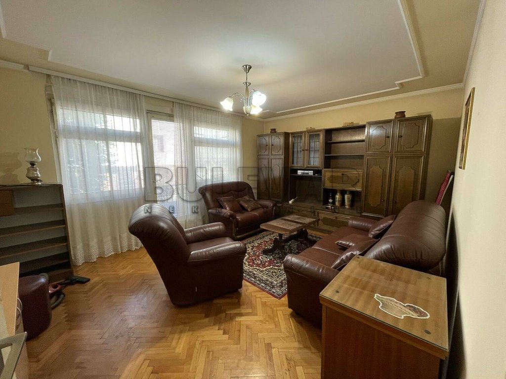 Dvosoban stan, Niš - Nova železnička kolonija | Izdavanje · 50m² · 230€