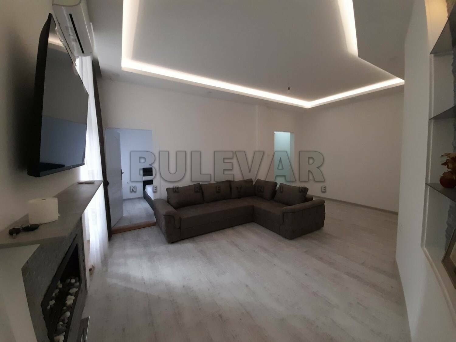 Troiposoban stan, Niš - Centar | Izdavanje · 85m² · 550€