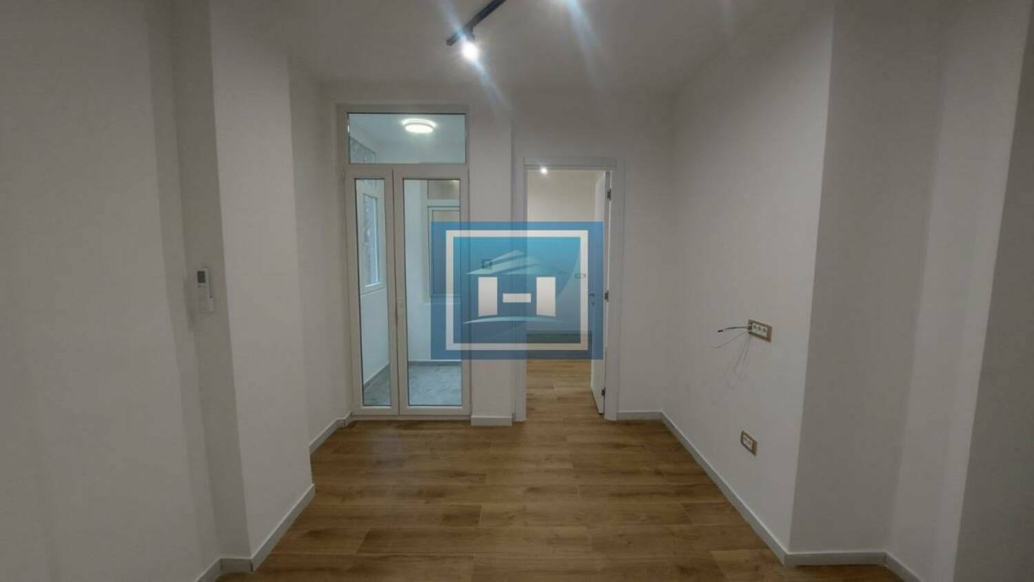 Jednoiposoban stan, Beograd - Zeleni venac | Izdavanje · 36m² · 700€