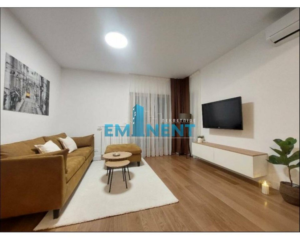 Trosoban stan, Beograd - Karaburma | Izdavanje · 69m² · 1.100€