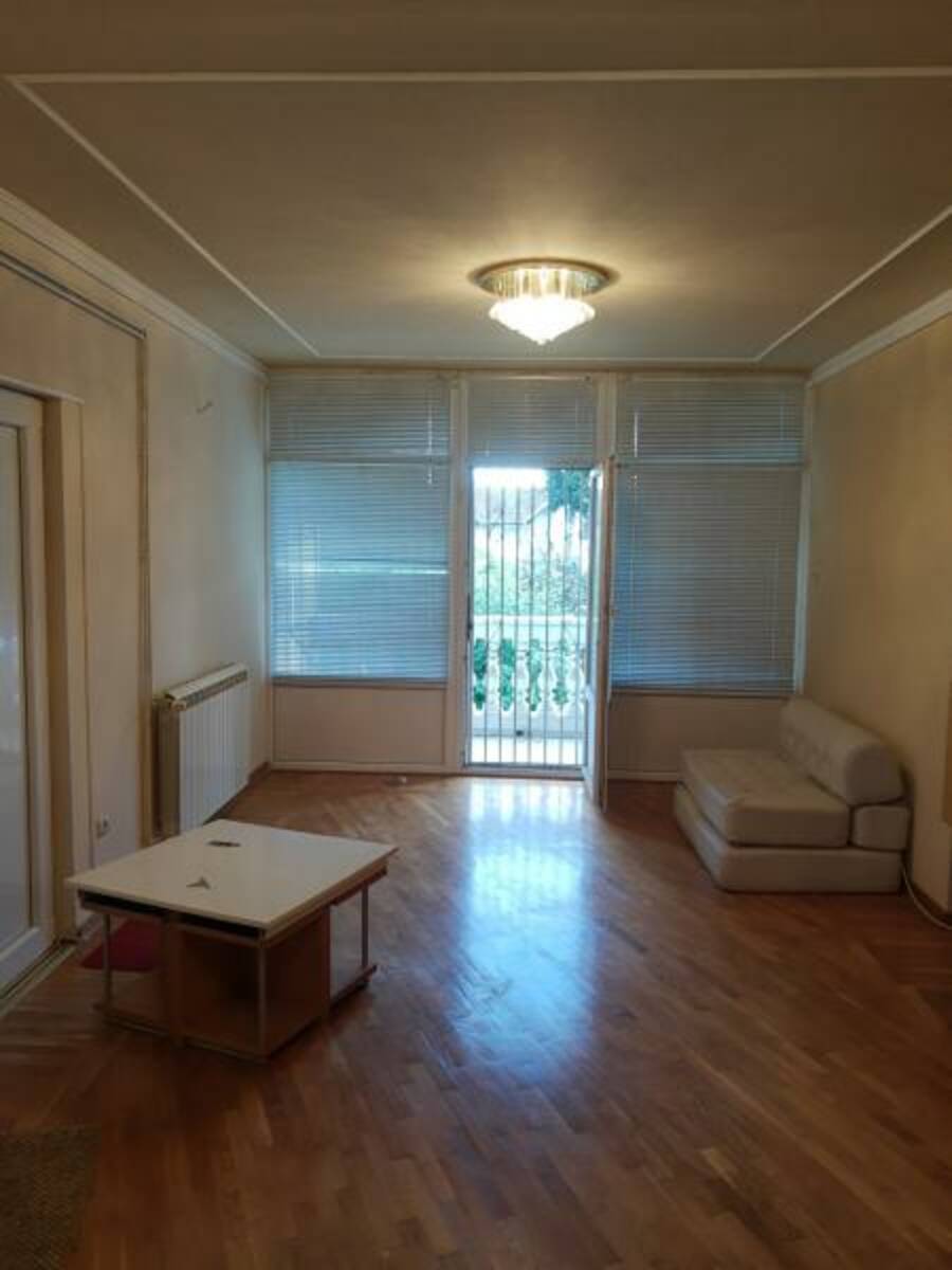Cetvorosoban stan, Beograd - Petlovo brdo | Izdavanje · 180m² · 1.350€