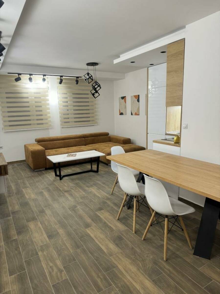 Dvoiposoban stan, Niš | Izdavanje · 52m² · 500€