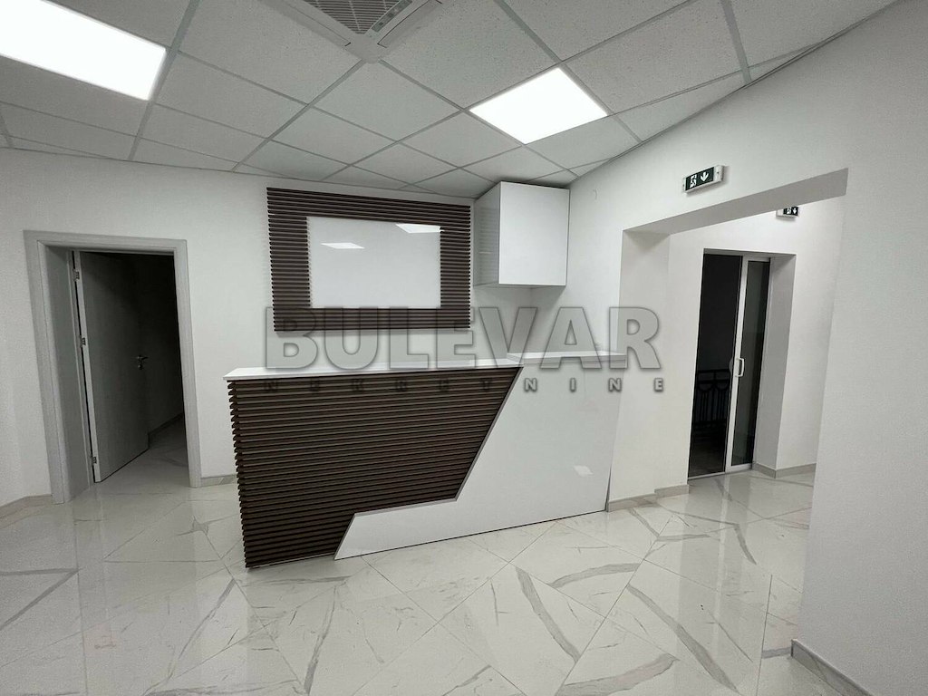 Poslovni prostor / Lokal, Vranje - Centar | Izdavanje · 200m² · 1.400€