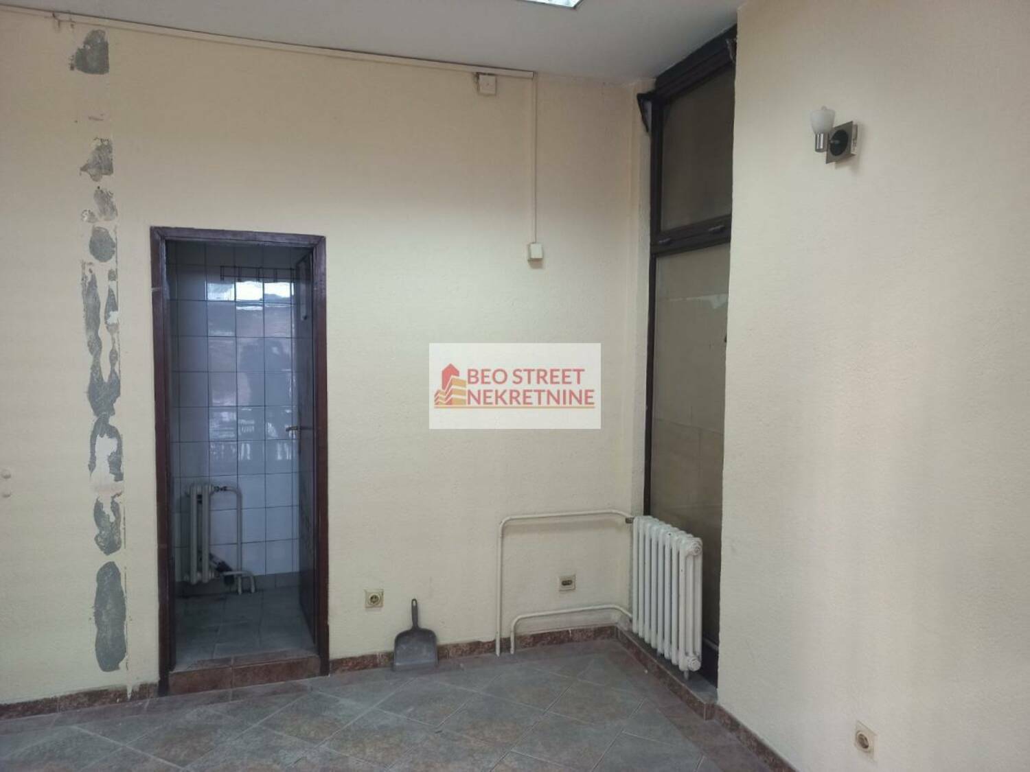 Poslovni prostor / Lokal, Beograd - Beograd na vodi | Izdavanje · 20m² · 450€