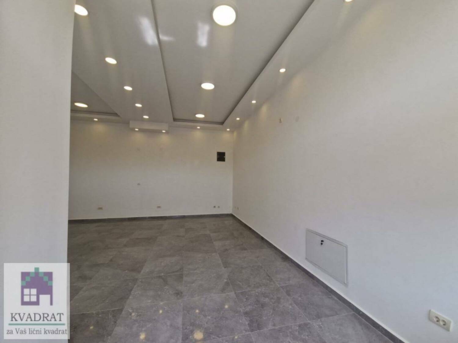Poslovni prostor / Lokal, Beograd - Obrenovac (mesto) | Izdavanje · 45m² · 300€