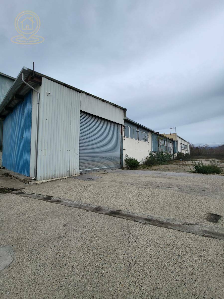 Poslovni prostor / Lokal, Niš - Aerodrom | Izdavanje · 1600m² · 3.000€