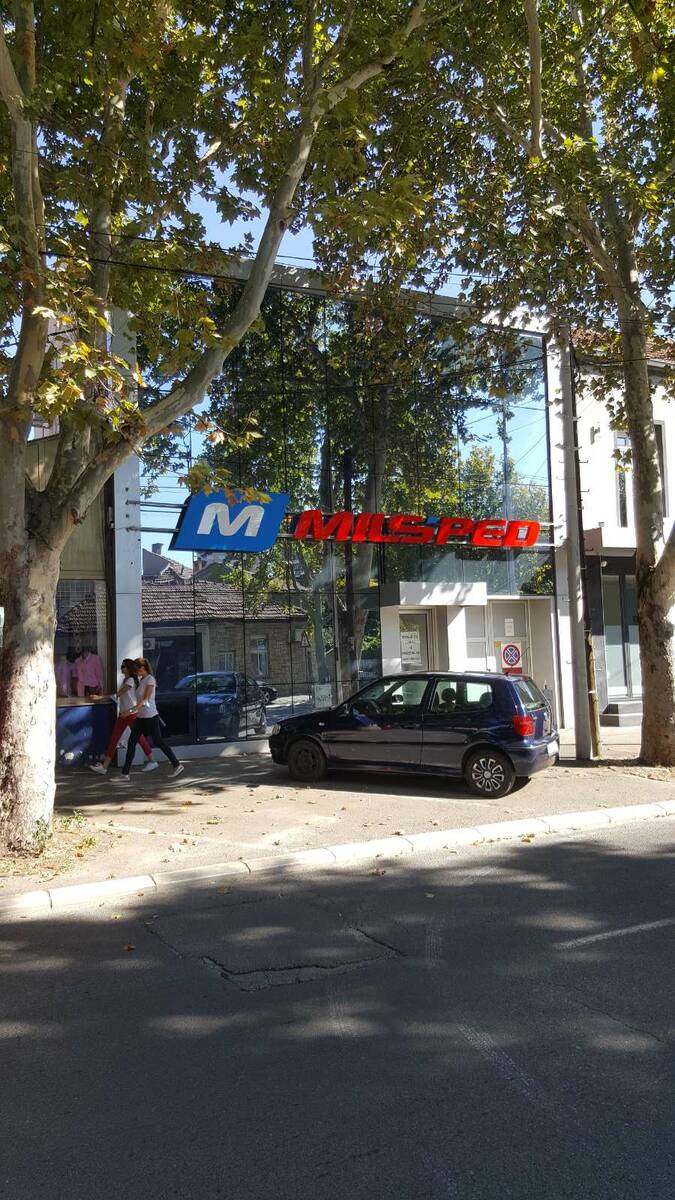 Poslovni prostor / Lokal, Niš - Centar | Izdavanje · 180m² · 1.100€