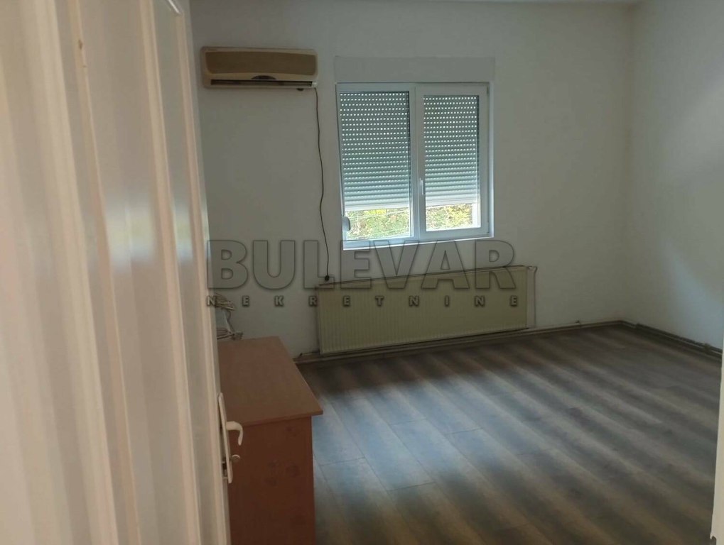 Poslovni prostor / Lokal, Niš - Marger | Izdavanje · 80m² · 630€
