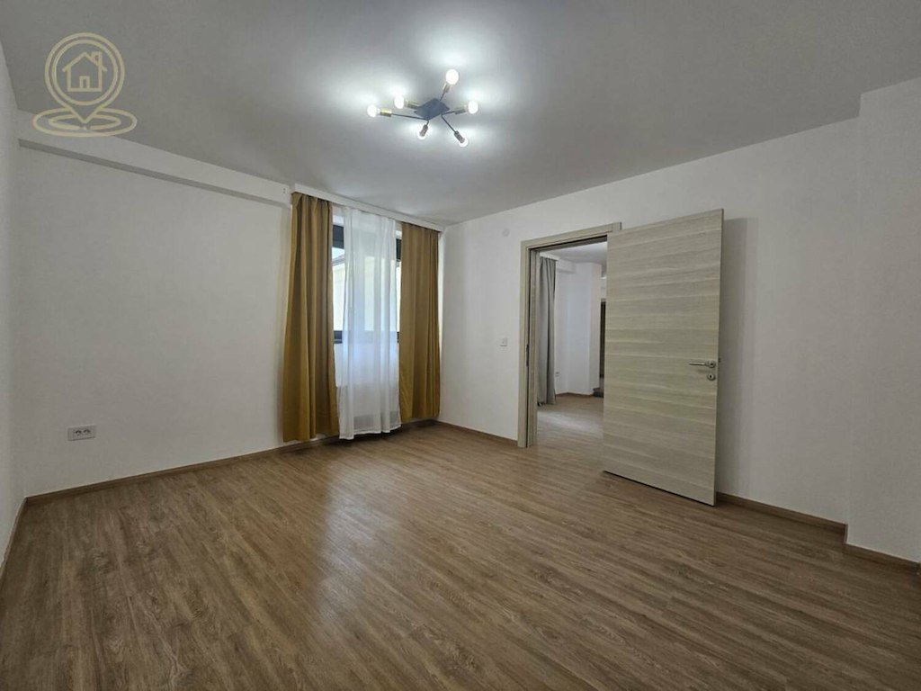 Poslovni prostor / Lokal, Beograd - Slavija | Izdavanje · 125m² · 1.600€