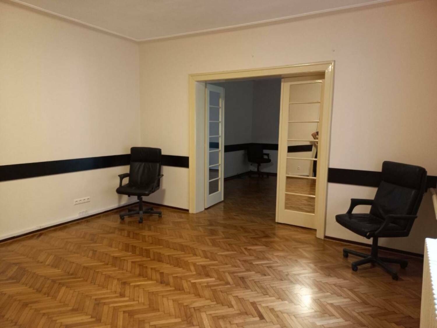 Poslovni prostor / Lokal, Beograd - Klinički centar | Izdavanje · 122m² · 1.200€