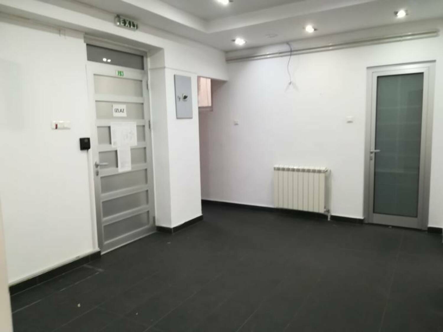 Poslovni prostor / Lokal, Beograd - Terazije | Izdavanje · 130m² · 1.600€