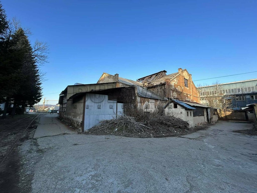 Poslovni prostor / Lokal, Niš - Crveni krst (Duvanska) | Izdavanje · 1250m² · 1.000€
