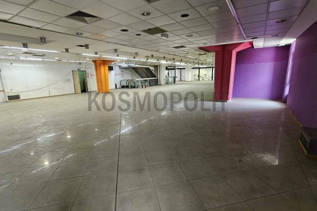 Poslovni prostor / Lokal, Beograd - Terazije | Izdavanje · 693m² · 11.800€
