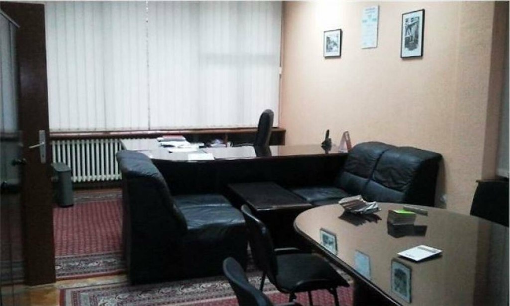 Poslovni prostor / Lokal, Beograd - Blok 28 | Izdavanje · 105m² · 800€