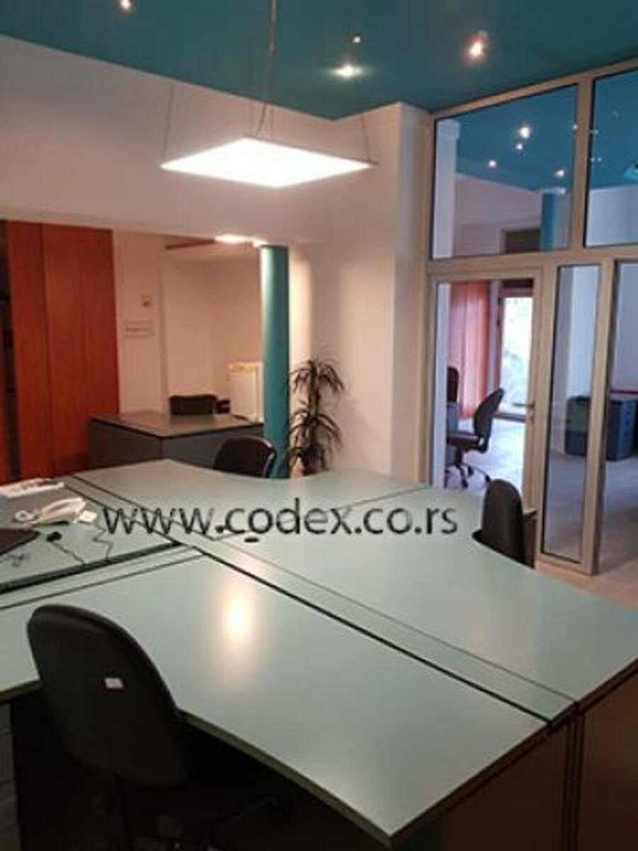 Poslovni prostor / Lokal, Beograd - Savski trg – Pristanište | Izdavanje · 75m² · 800€