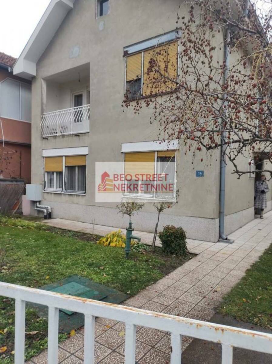 Troiposoban stan, Požarevac | Prodaja · 135m² · 80.000€
