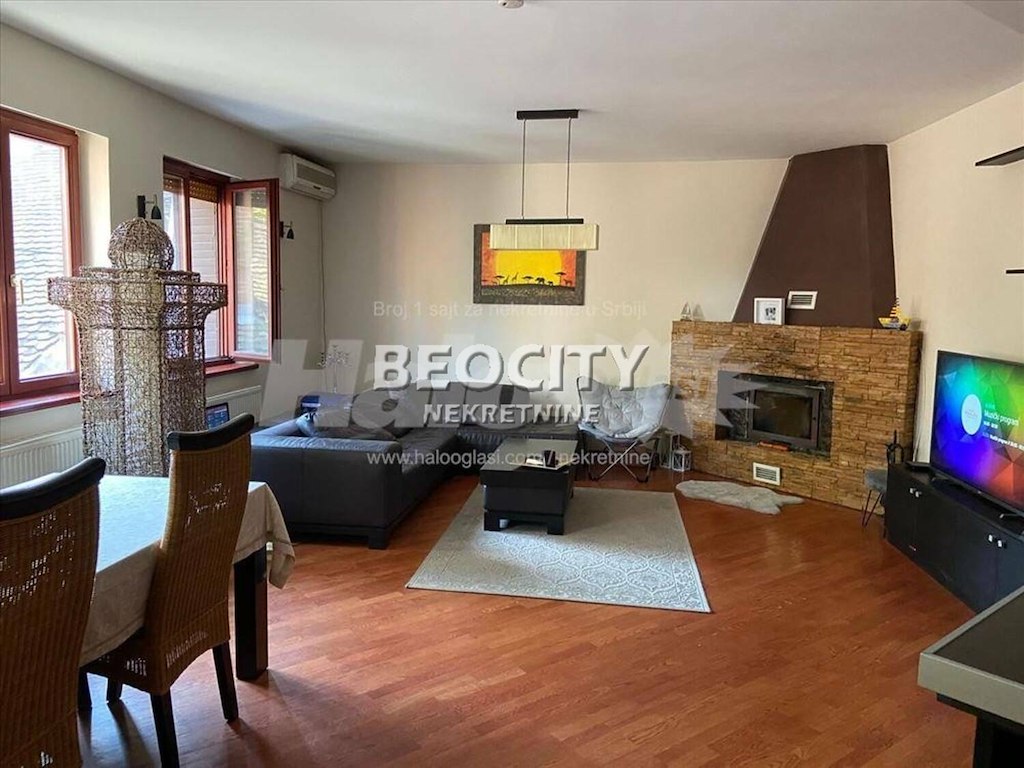 Cetvorosoban stan, Beograd - Zemun (centar) | Prodaja · 160m² · 320.000€