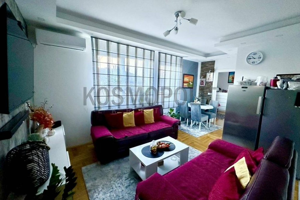 Trosoban stan, Beograd - Vojvode Vlahovića | Prodaja · 40m² · 140.000€