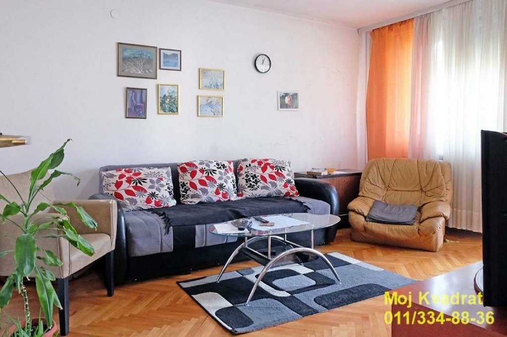 Trosoban stan, Beograd - Karaburma | Prodaja · 68m² · 153.000€