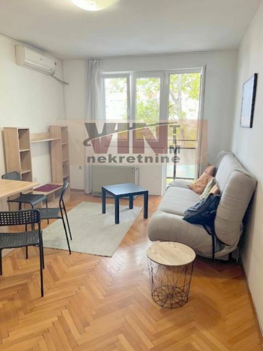 Jednoiposoban stan, Beograd - Karaburma | Prodaja · 38m² · 110.000€