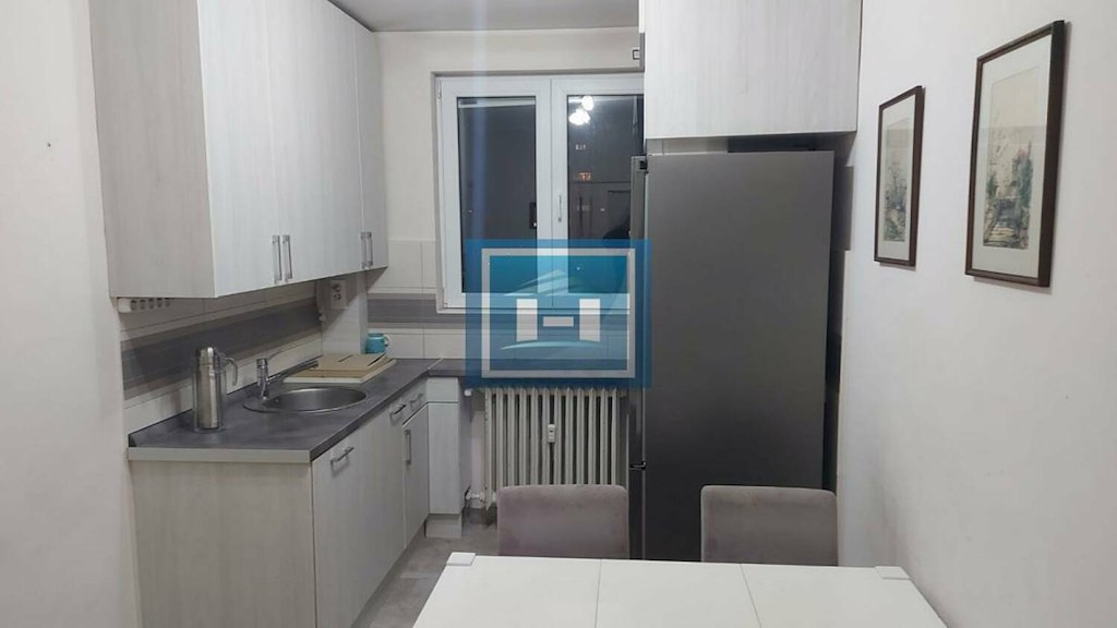 Trosoban stan, Beograd - Karaburma | Prodaja · 60m² · 176.750€