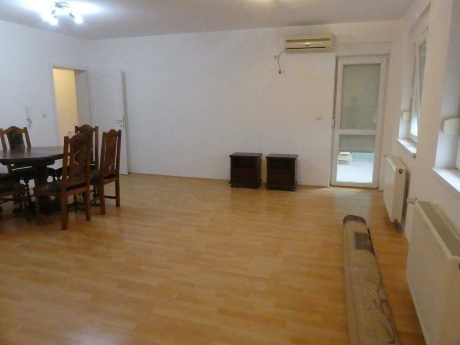 Trosoban stan, Jagodina | Prodaja · 79m² · 120.000€