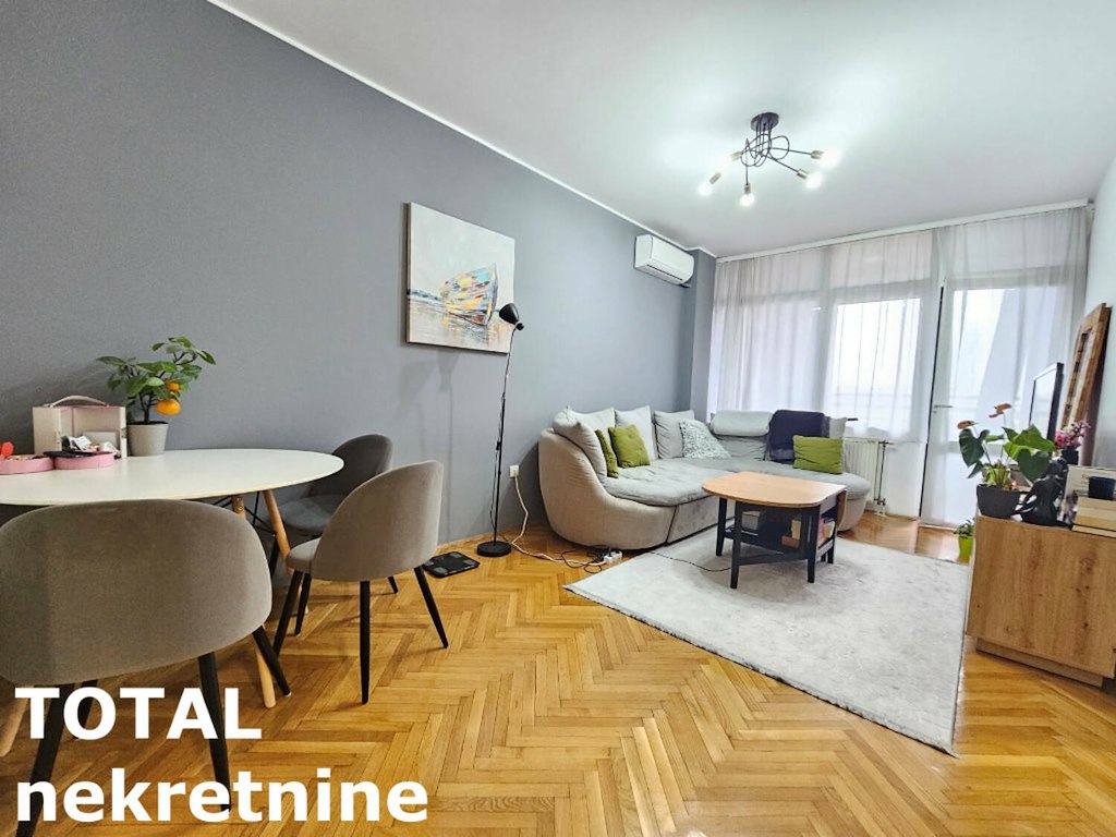 Dvosoban stan, Novi Sad - Bulevar | Prodaja · 49m² · 137.200€