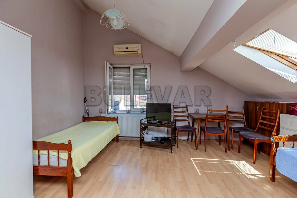 Garsonjera, Niš - Pravni fakultet | Prodaja · 22m² · 40.500€