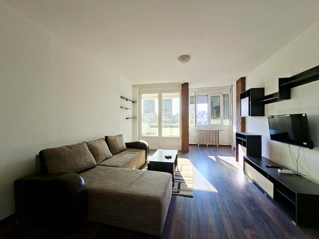Trosoban stan, Beograd - Blok 23 | Prodaja · 70m² · 264.000€