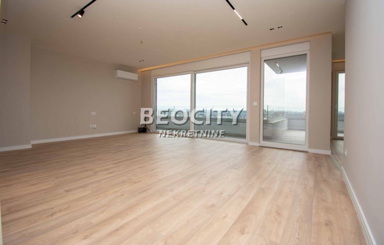 Cetvorosoban stan, Beograd - Voždovac | Prodaja · 168m² · 556.940€
