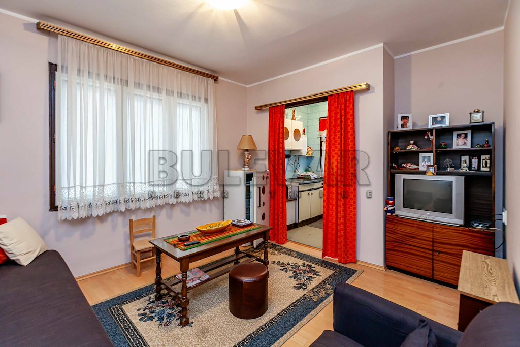Troiposoban stan, Niš - Dom zdravlja | Prodaja · 131m² · 180.000€