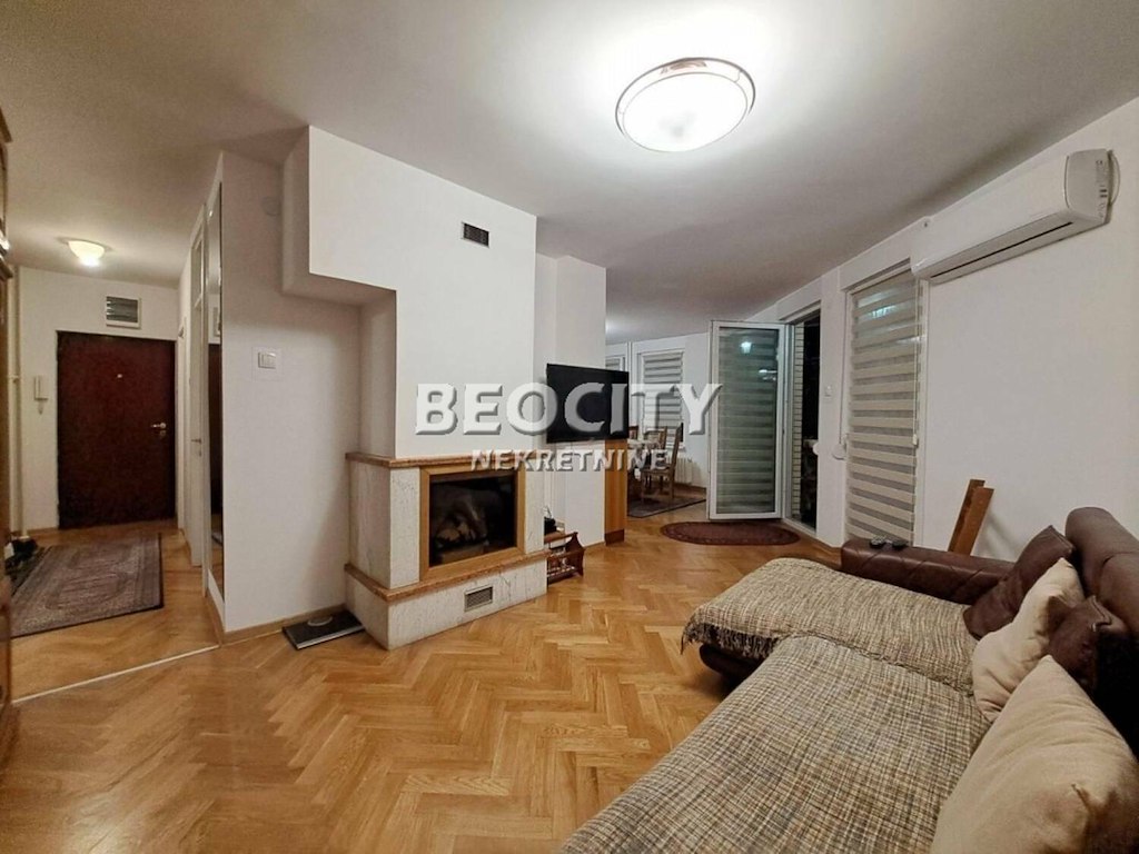 Cetvorosoban stan, Beograd - Vračar (centar) | Prodaja · 107m² · 380.000€