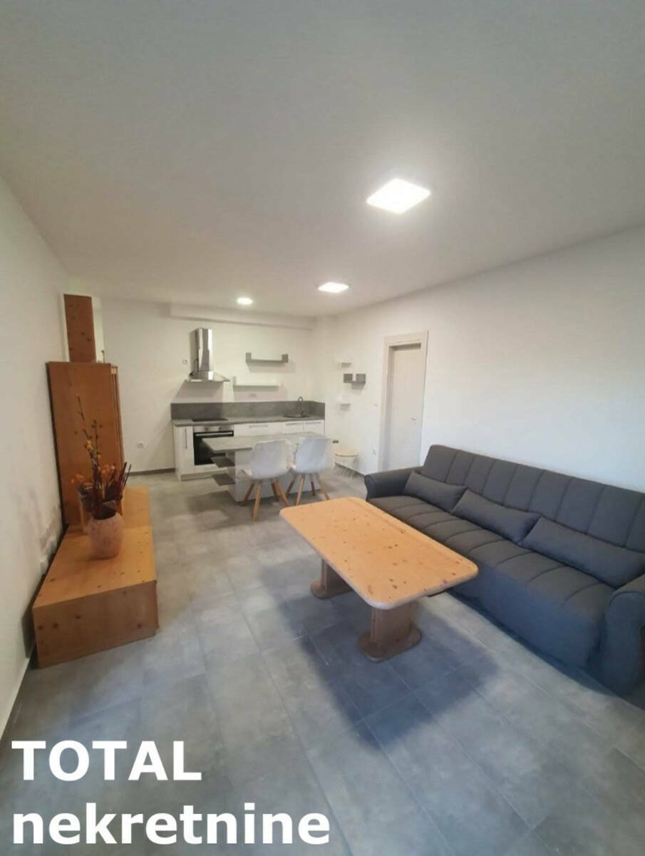Dvosoban stan, Novi Sad - Salajka | Prodaja · 43m² · 136.000€
