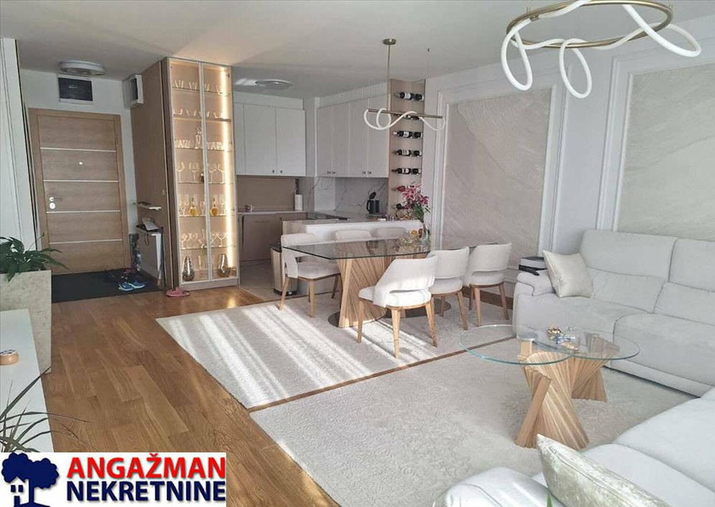 Stan, Beograd - Blok 65 | Prodaja · 140m² · 840.000€