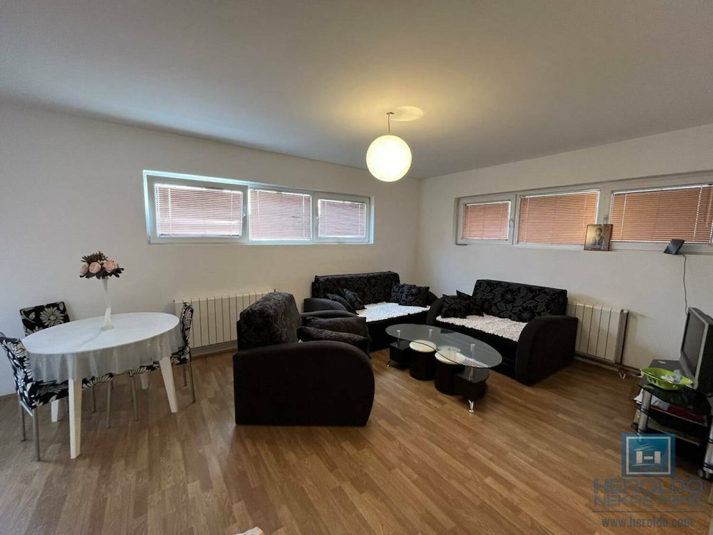 Dvosoban stan, Jagodina | Prodaja · 55m² · 63.250€