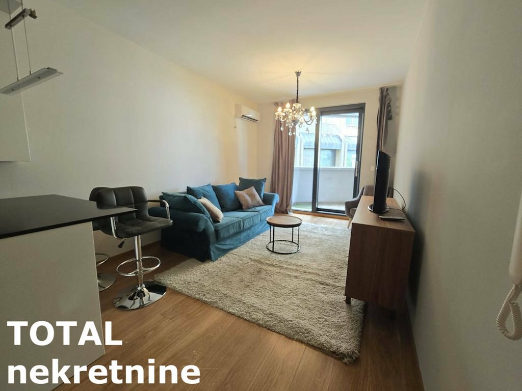 Dvoiposoban stan, Novi Sad - Centar | Prodaja · 49m² · 250.000€