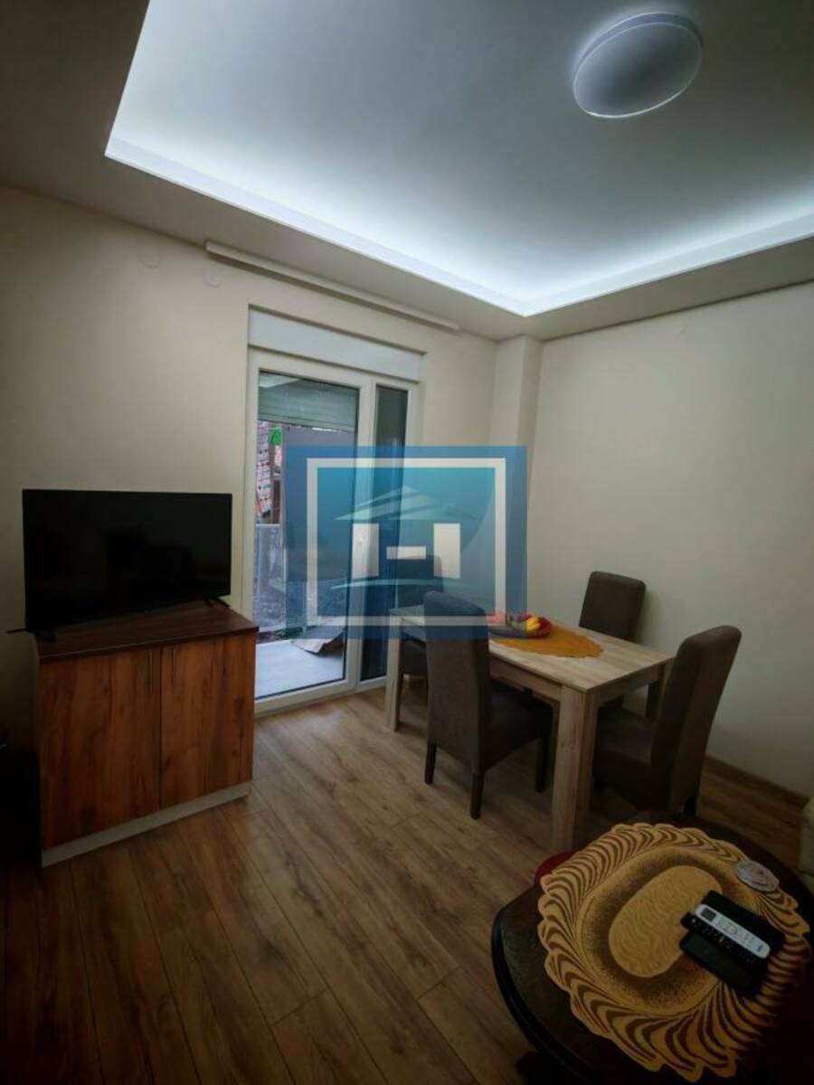 Trosoban stan, Paraćin | Prodaja · 70m² · 85.000€