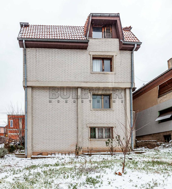 Kuća, Niš - Apelovac | Prodaja · 320m² · 275.000€