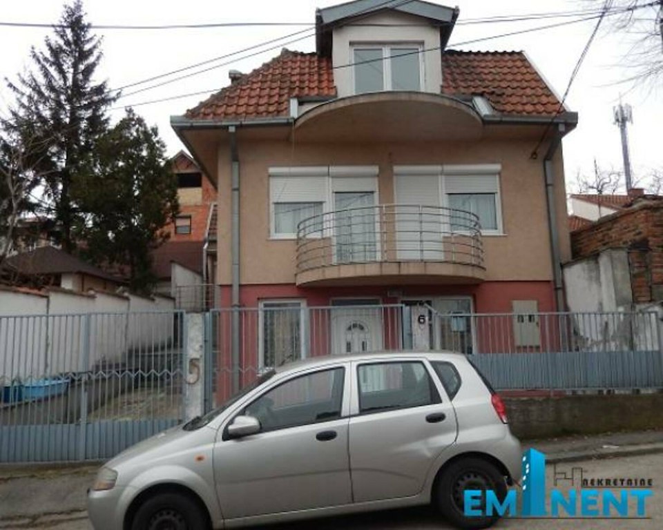 Kuća, Beograd - Dušanovac | Prodaja · 300m² · 349.900€