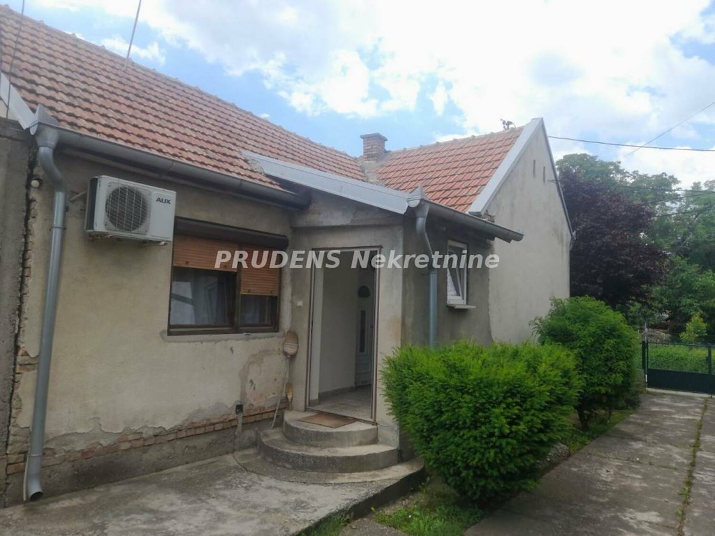 Kuća, Beograd - Surčin (mesto) | Prodaja · 70m² · 234.000€