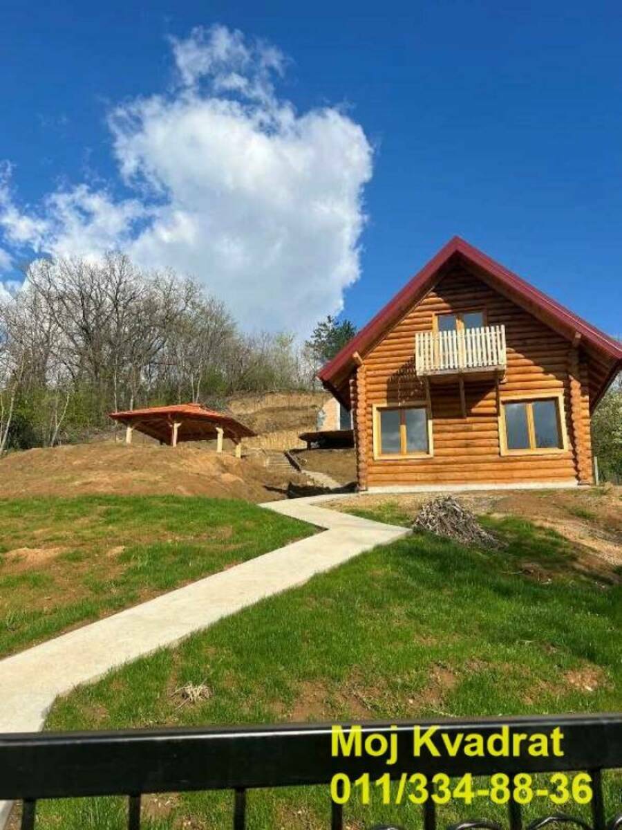 Kuća, Sremski Karlovci - Fruška Gora | Prodaja · 77m² · 100.000€