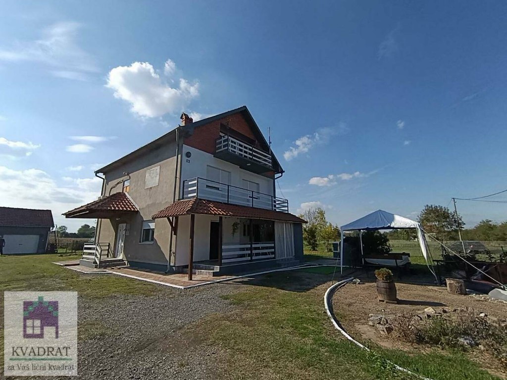 Kuća, Ub - Brgule | Prodaja · 214m² · 120.000€