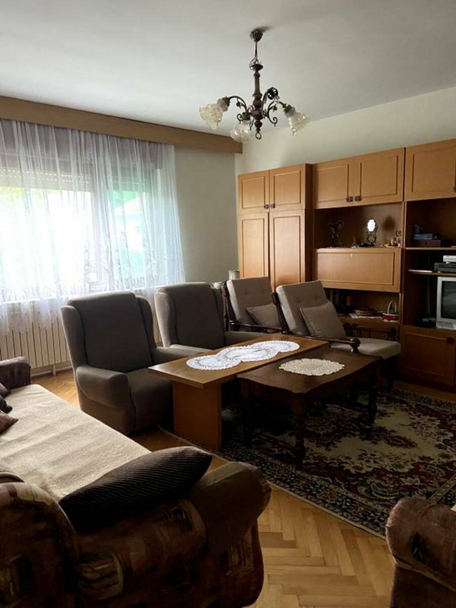 Kuća, Sombor | Prodaja · 174m² · 175.000€