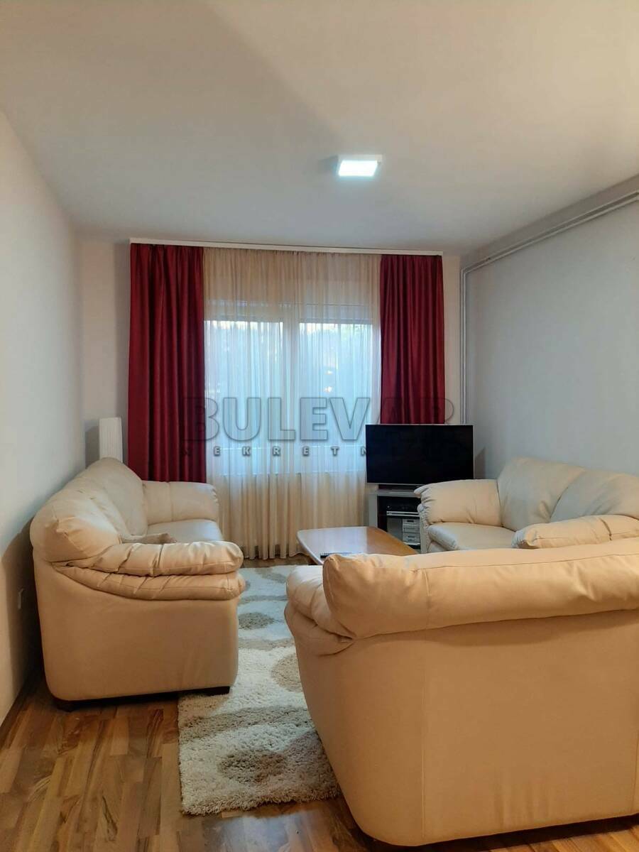 Kuća, Kragujevac - Vašarište | Prodaja · 257m² · 250.000€