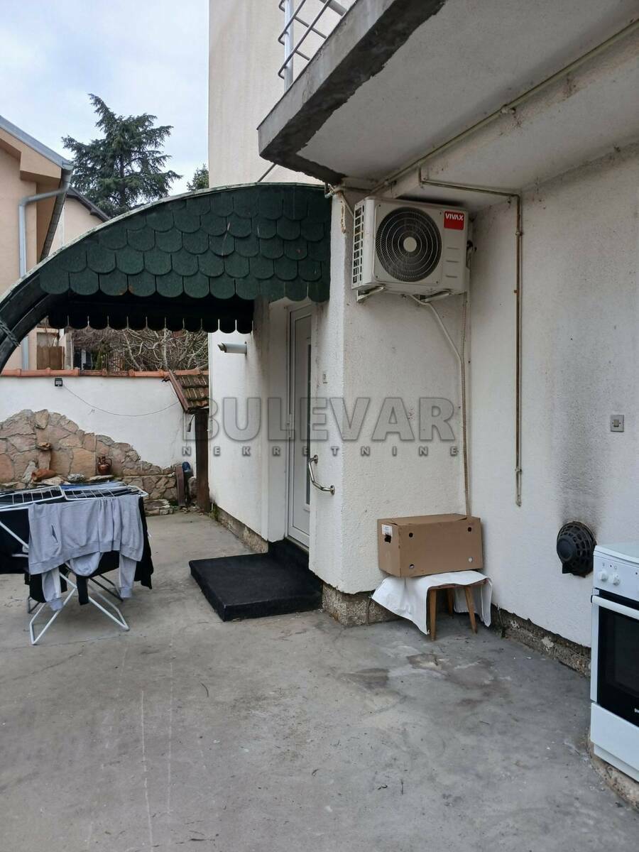 Kuća, Kragujevac - Jabučar | Prodaja · 280m² · 150.000€