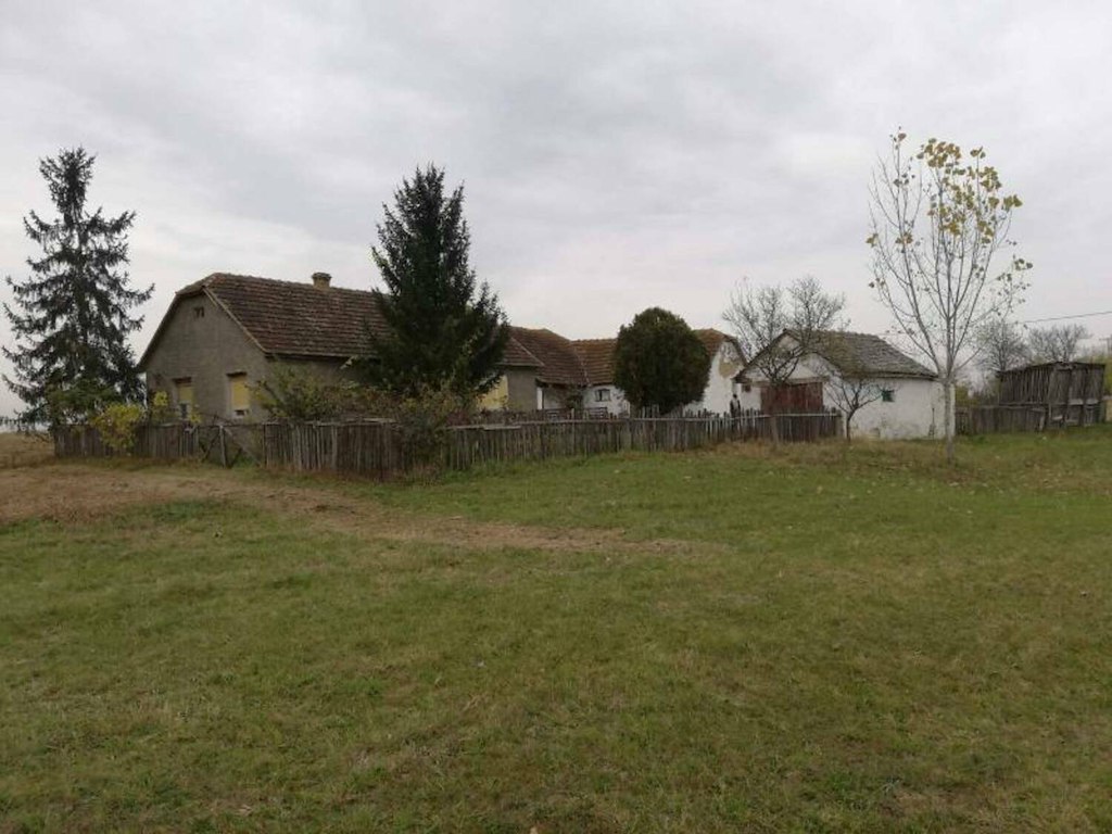 Kuća, Sombor - Bilić | Prodaja · 209m² · 51.500€