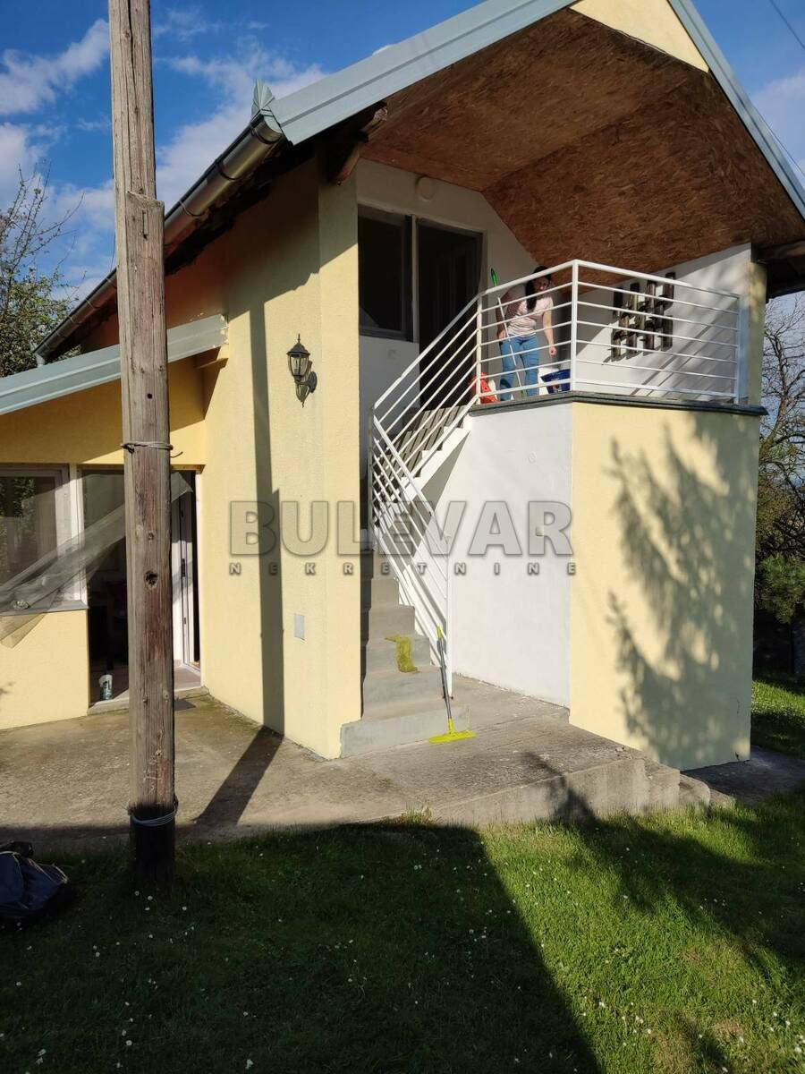 Kuća, Rekovac - Centar | Prodaja · 25500m² · 26.000€