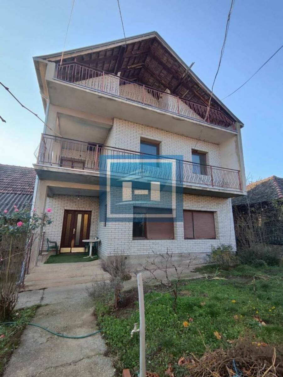 Kuća, Jagodina - Dragocvet | Prodaja · 200m² · 87.000€