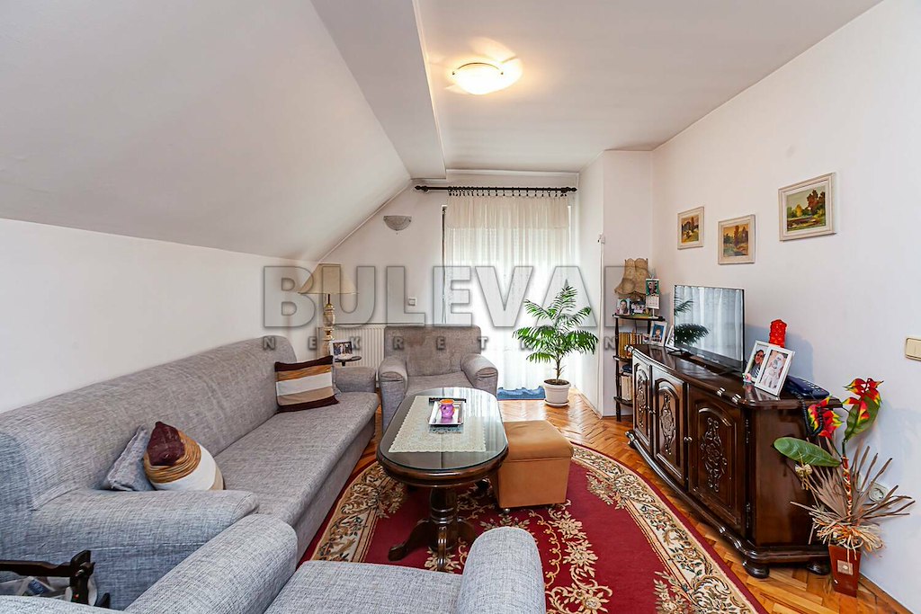 Kuća, Niš - Durlan | Prodaja · 210m² · 195.000€